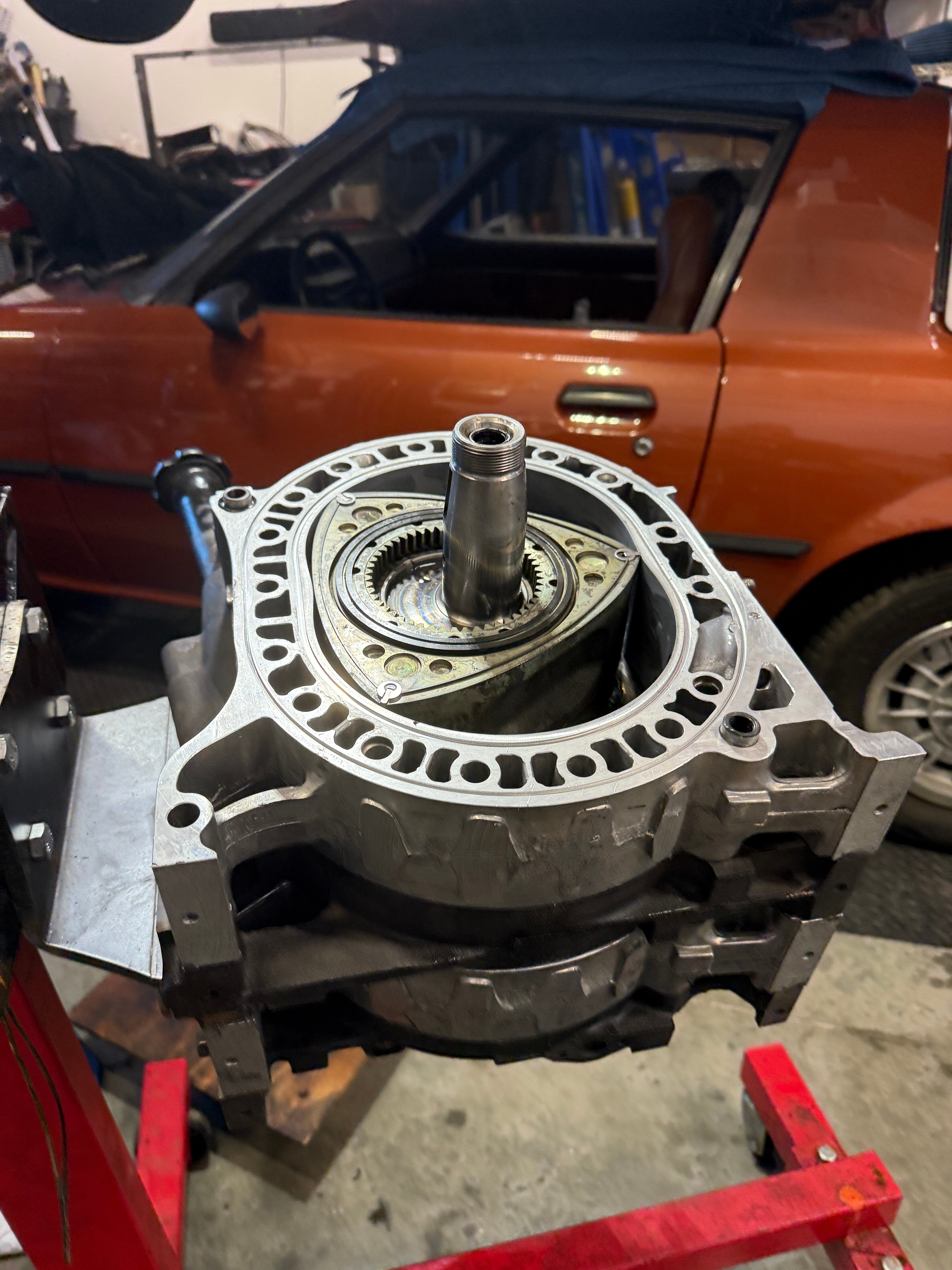 1980 Mazda Rx7 engine rebuild & video